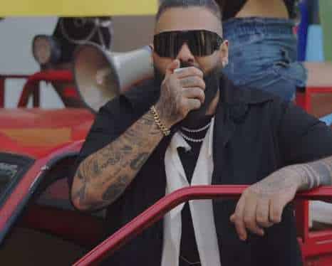 اهنگ یه شاستی بلند دلم میخواد راه که میره بلرزه زمین - ساسی Mp3 ...